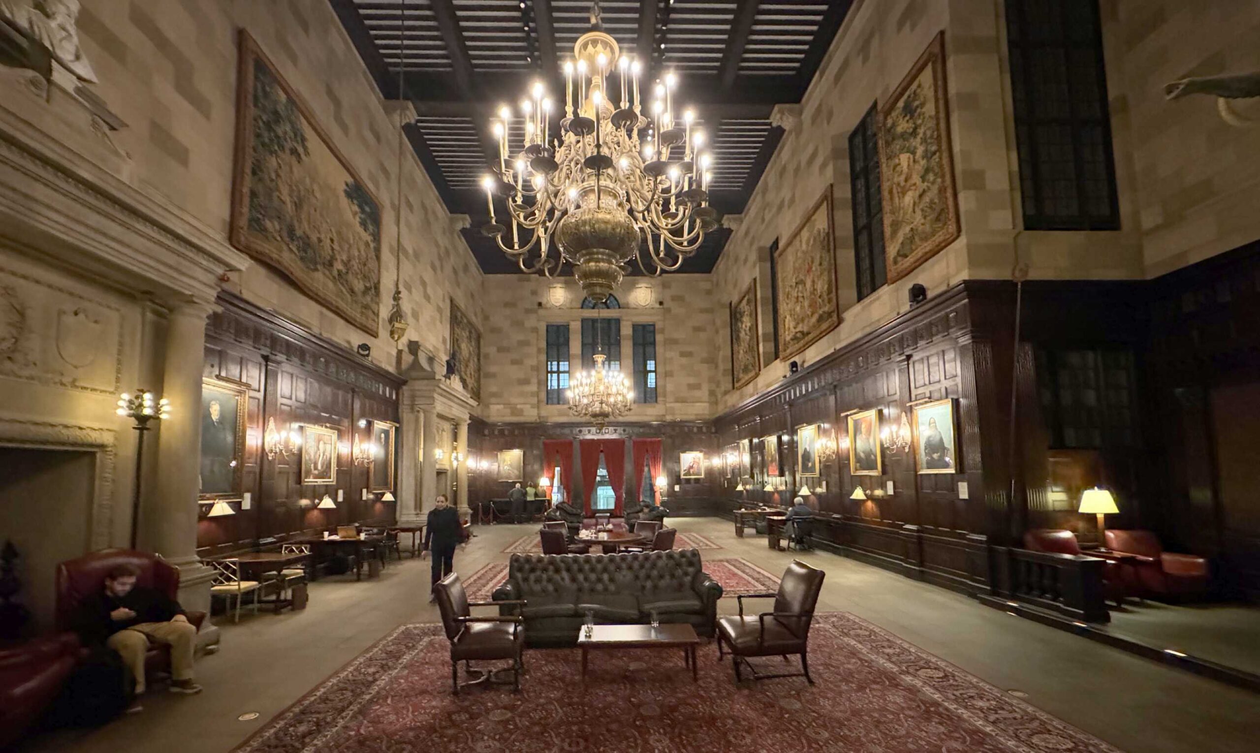 Custom Private NYC Architecture, Art and Design Walking Tours